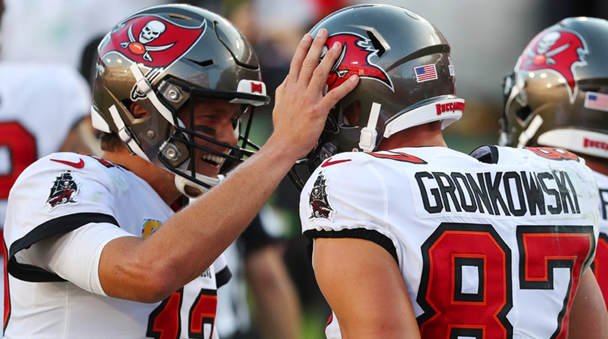 'Gronk' anota después de 2 años entre lo mejor de la semana 6 de la NFL ...