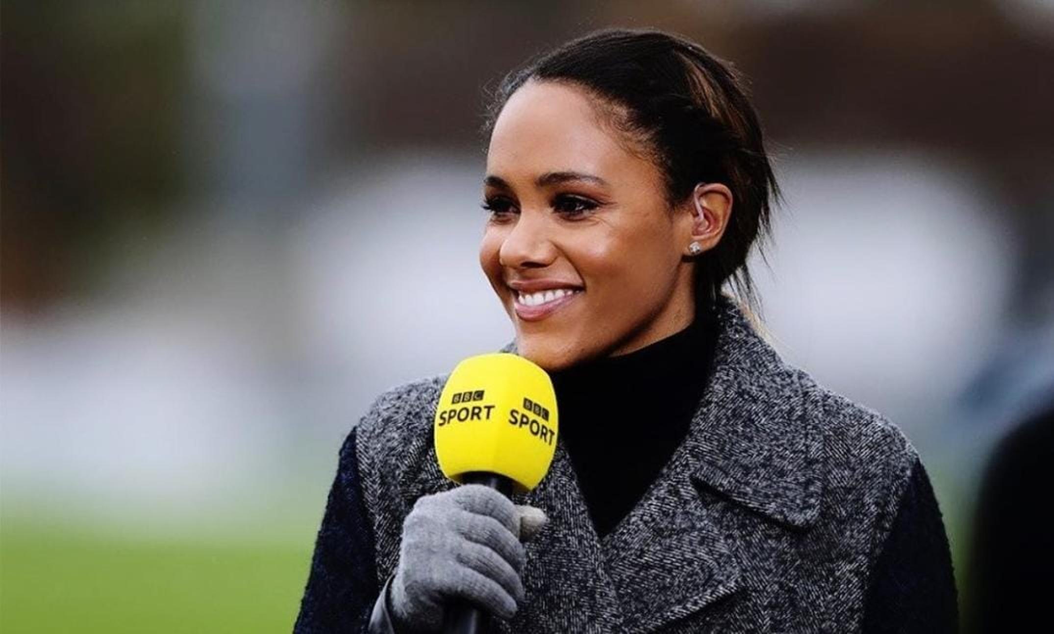 La exfutbolista Alex Scott será la primera mujer en narrar el ...