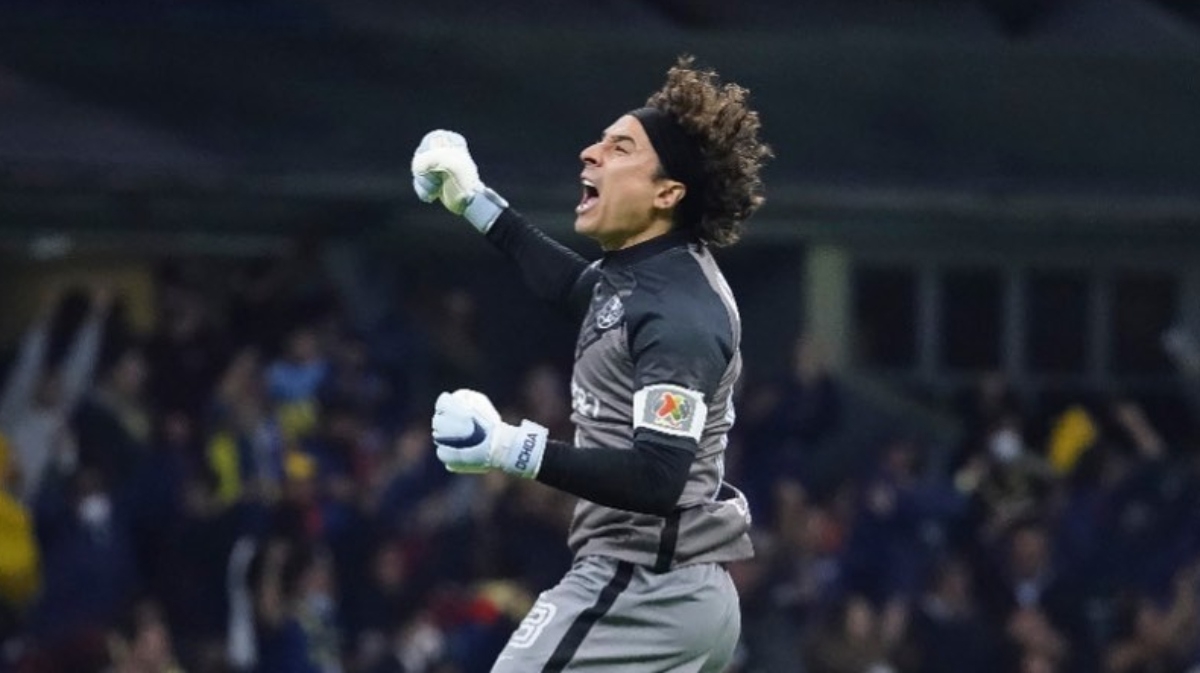 Memo Ochoa, ¡ni coladera, ni manos de mantequilla! Campeón del mundo ... Memo Ochoa, ¡ni coladera, ni manos de mantequilla! Campeón del mundo ...