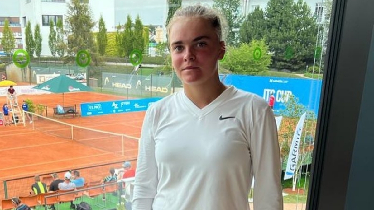 Tenista de 16 años defiende beso entre ella y su padre en el US Open ...