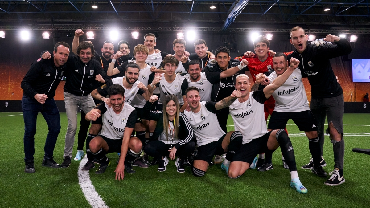 Kings League: Pío FC se queda sin técnico y fans se ponen creativos con ...