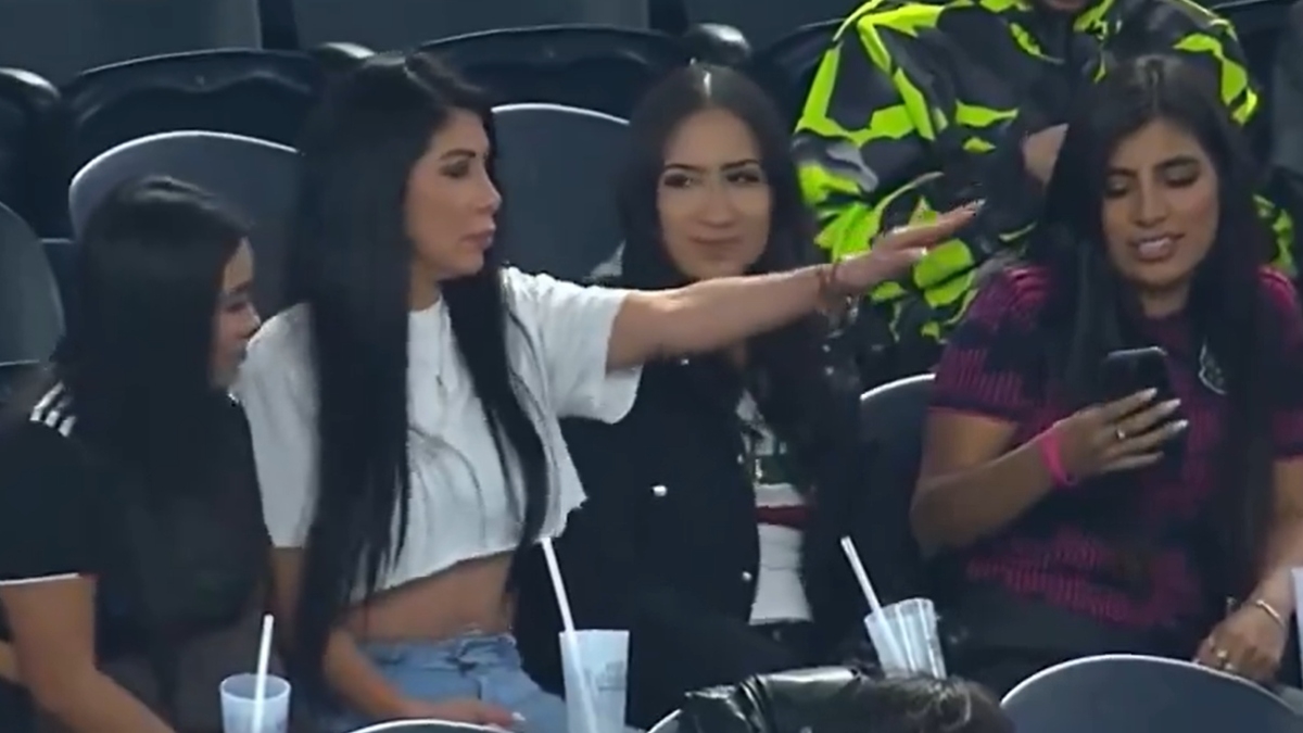 Aficionadas de México en Estados Unidos se hacen virales y buscan sus identidades (VIDEO) | Soy ...